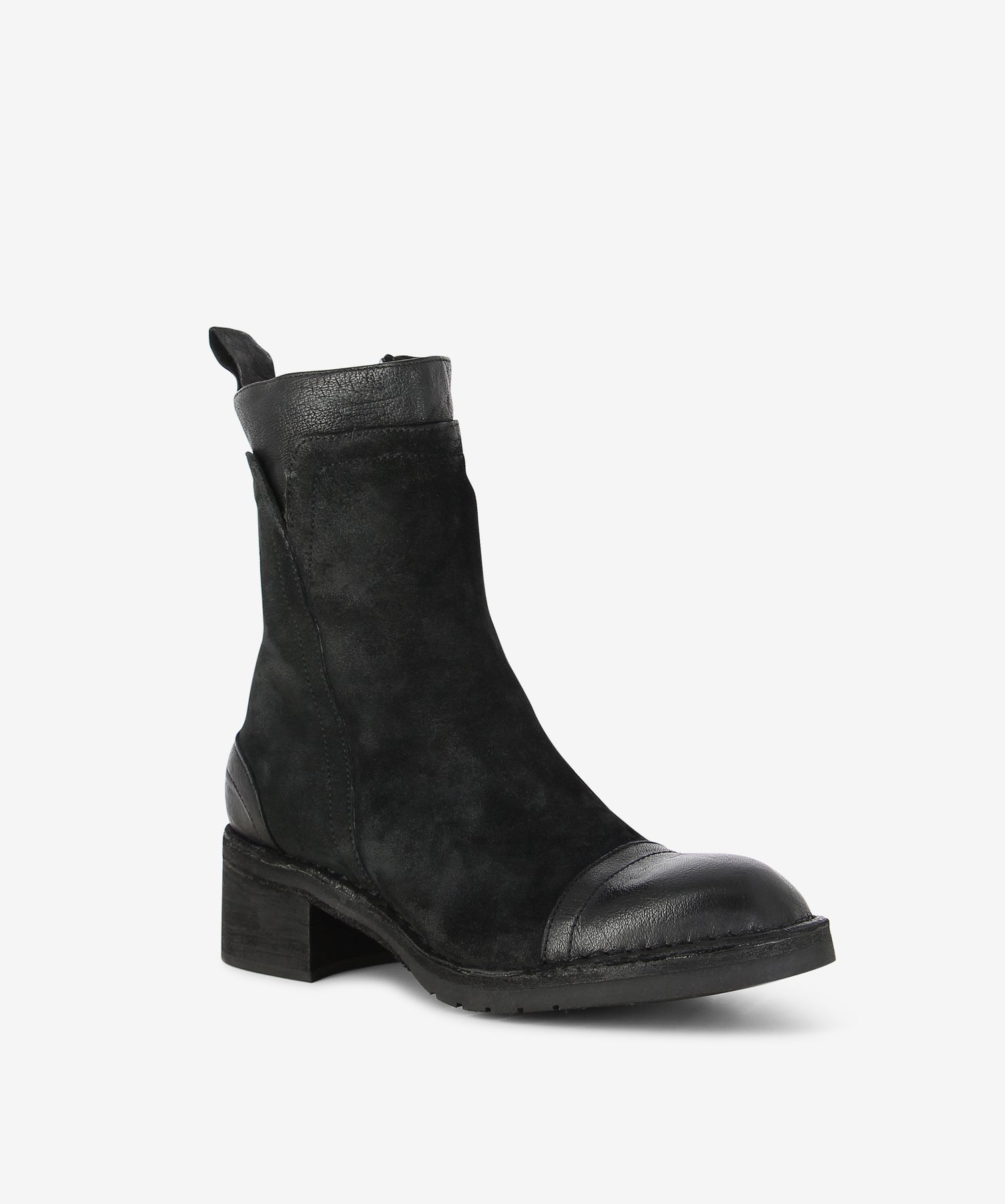 904 by 2 Baia Vista – ZOMP